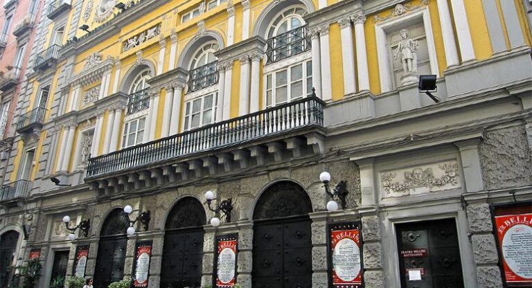 Bellini Theater in Naples: history, schedules, how to get there