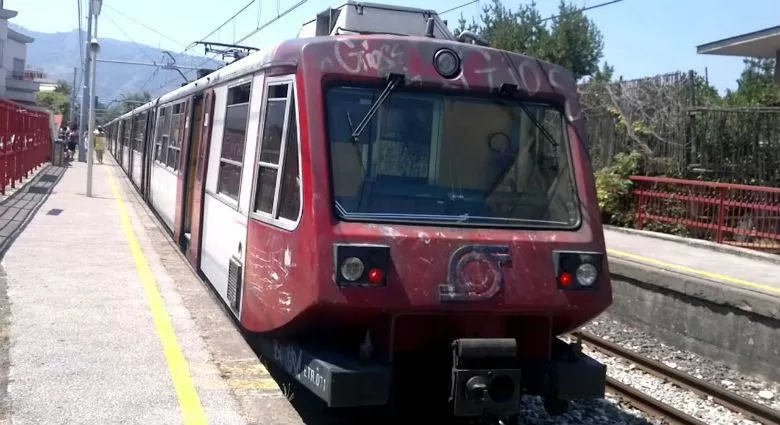 Circumvesuviana of Naples: lines, history, timetables, prices and stops