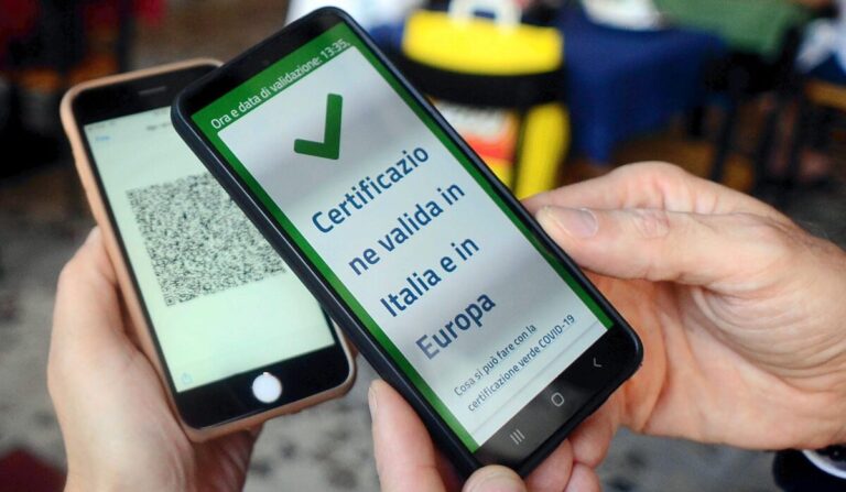 Covid at school, after self-surveillance the Green Pass is enough: the ...