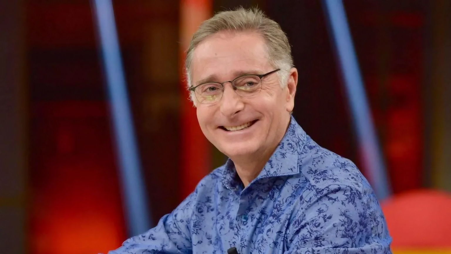 Paolo Bonolis: Origini e biografia, titoli di studio, carriera, mogli e ...