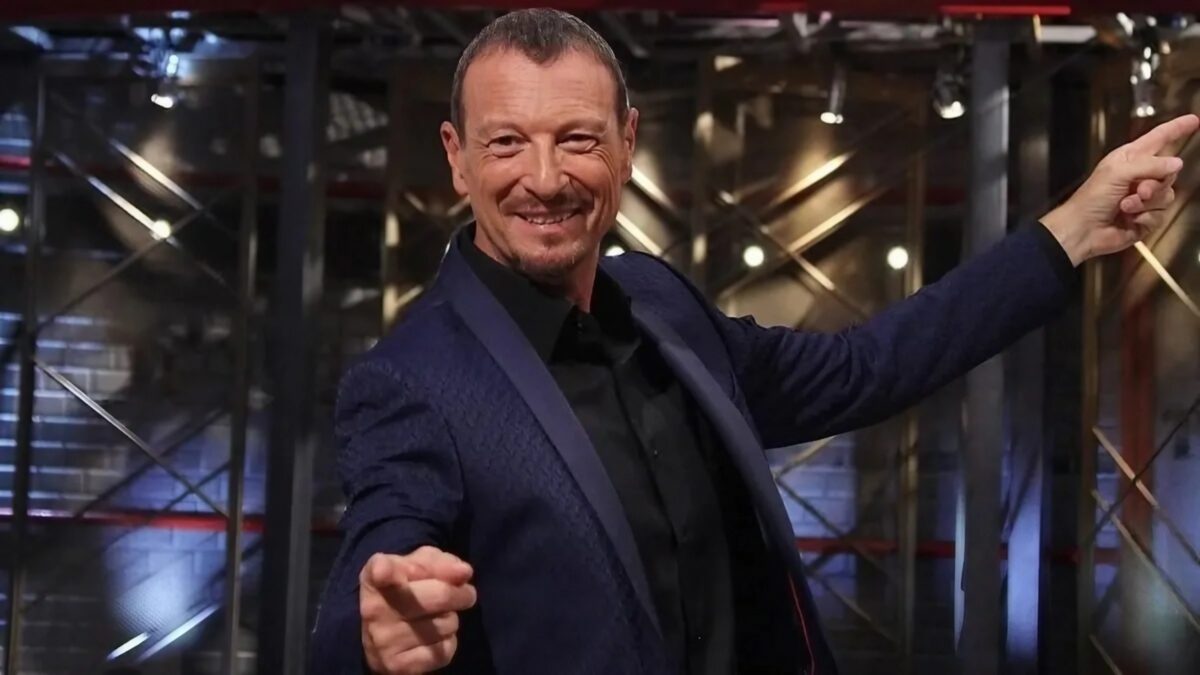 Amadeus: biography, career, Sanremo and curiosities about the king of ...