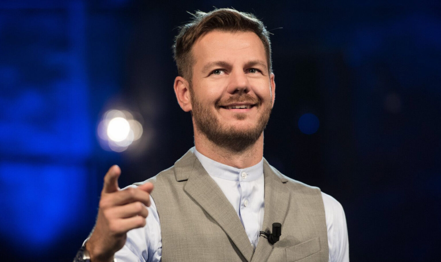 Alessandro Cattelan at Amici: Here's what he'll do and why it's a ...