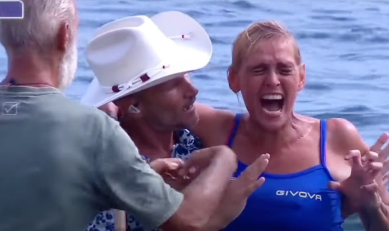 Isola dei Famosi, Alessandra's panic attack (video)