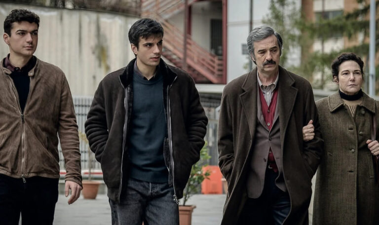 Für Elisa: Der Claps-Fall, wann er beginnt, Episoden, Handlung, Besetzung