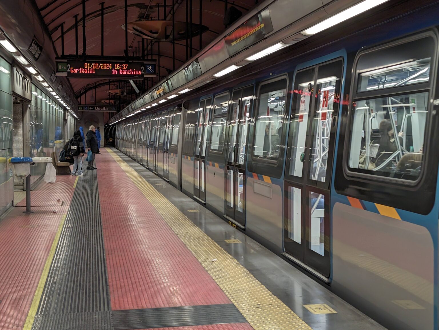 Naples Metro Line 1, timetables, stops and updates