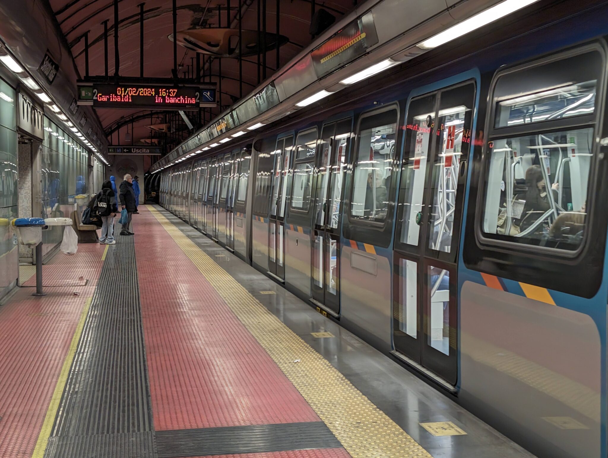 Metro Line 1, early evening closures on February 12th