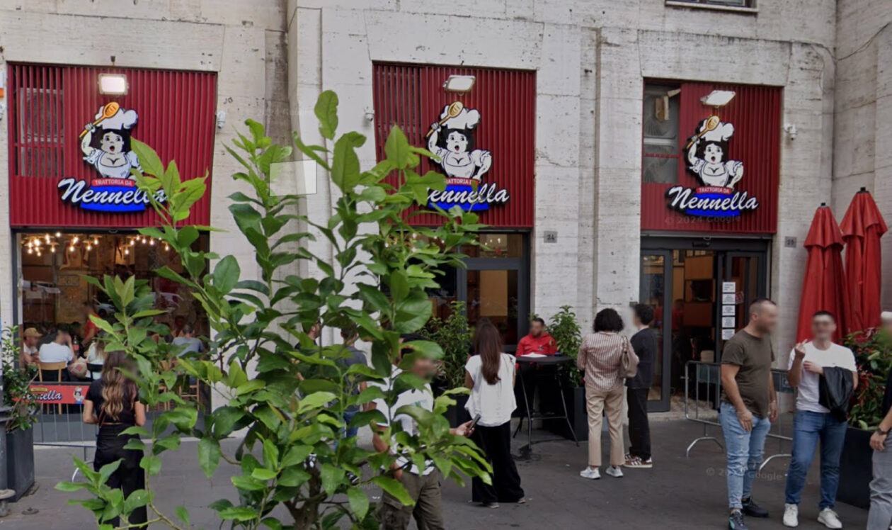 Adiós a Nennella: Nápoles llora a la reina del Barrio Español