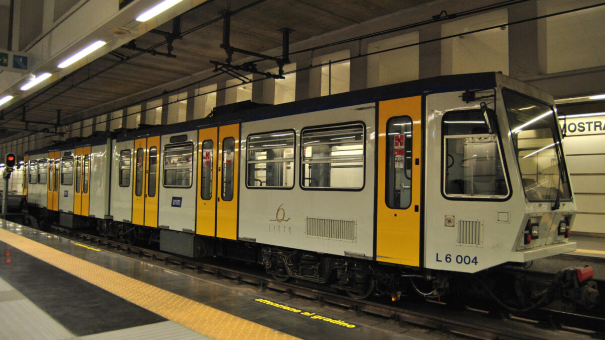 Line 6 at Municipio suffers a breakdown; work on the fire prevention ...